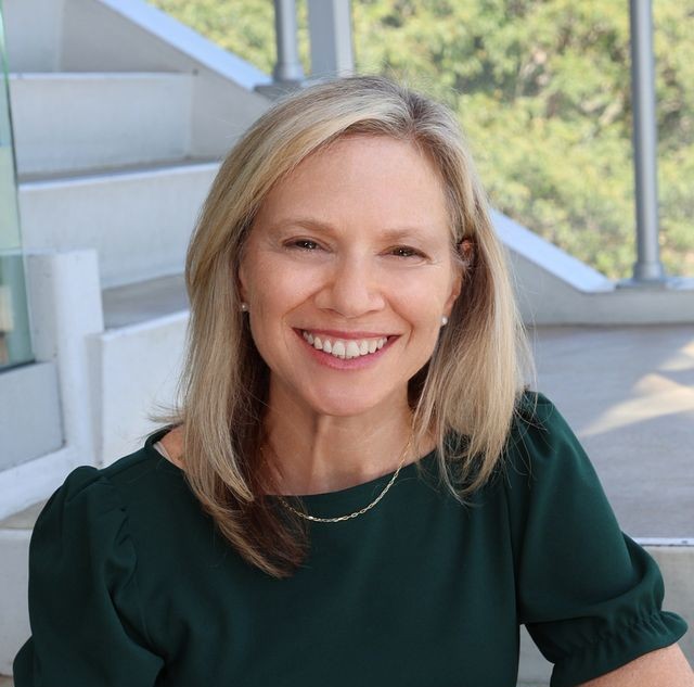 Elizabeth Eckert - Registered Dietitian | Nourish